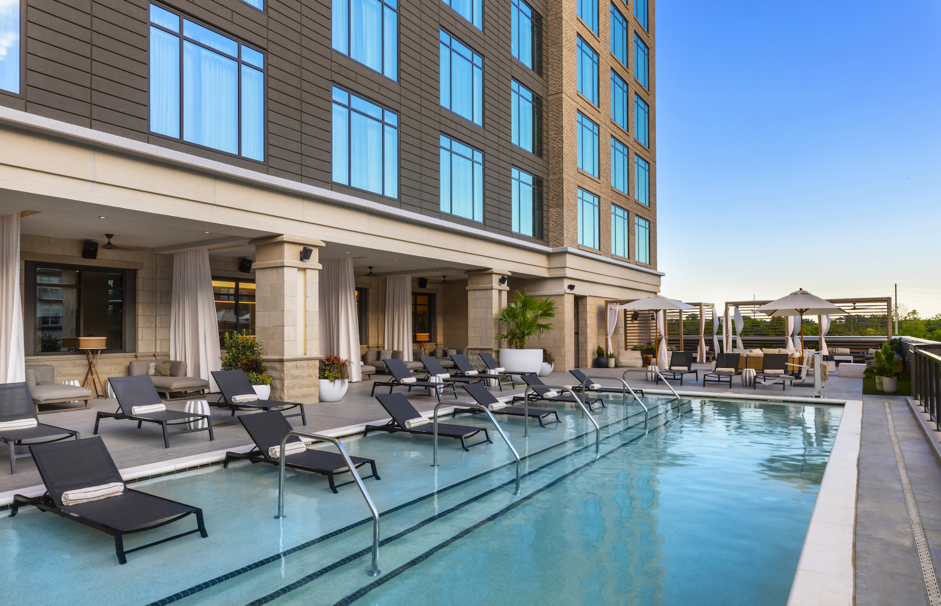 the pool at Thompson Savannah | Cabanas