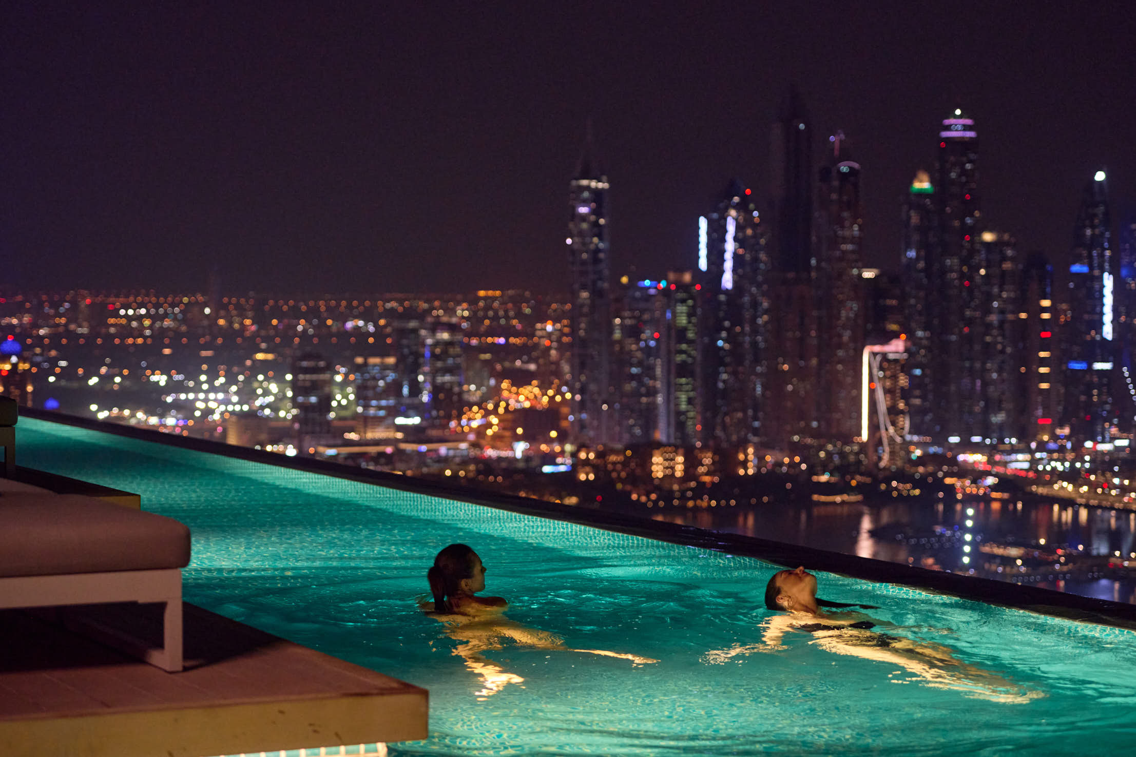 AURA SKYPOOL Dubai | NATIONAL DAY NIGHT SWIM