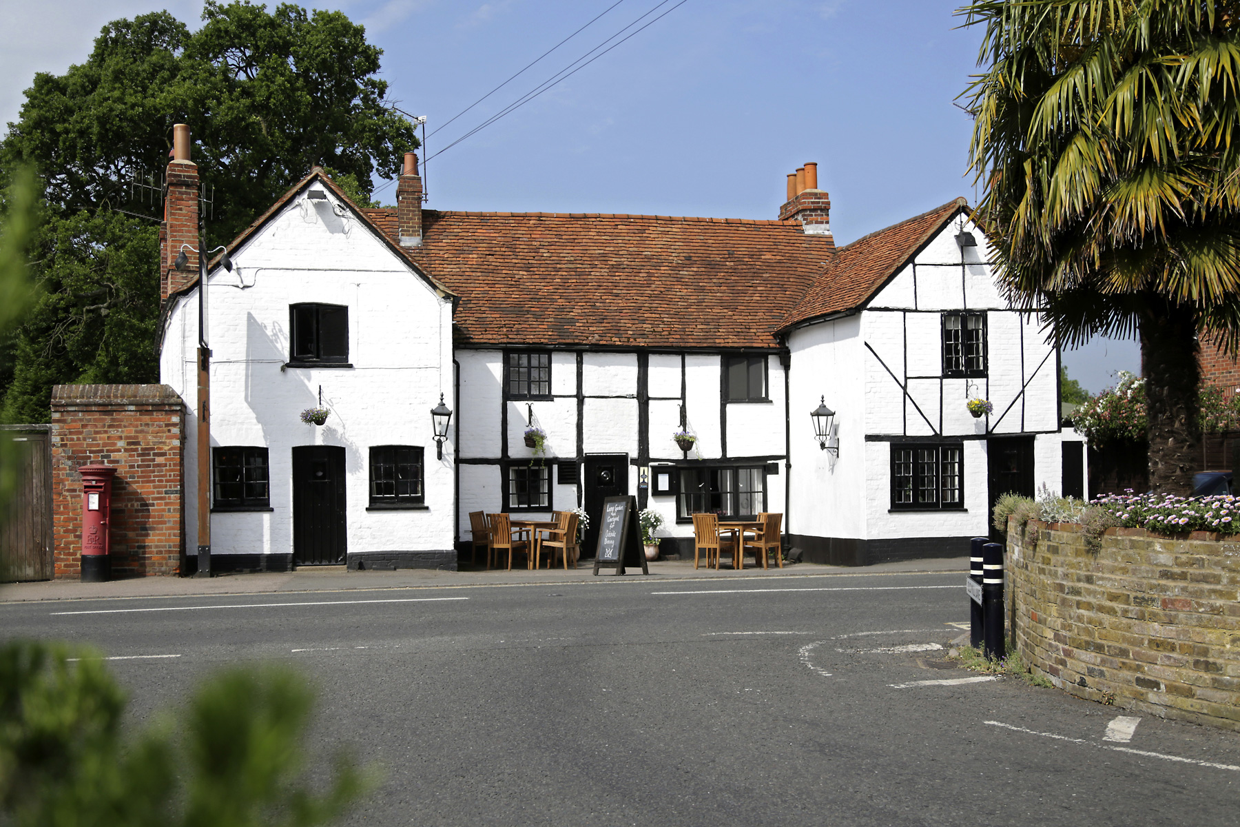 The Crown at Bray | Welcome to The Crown at Bray