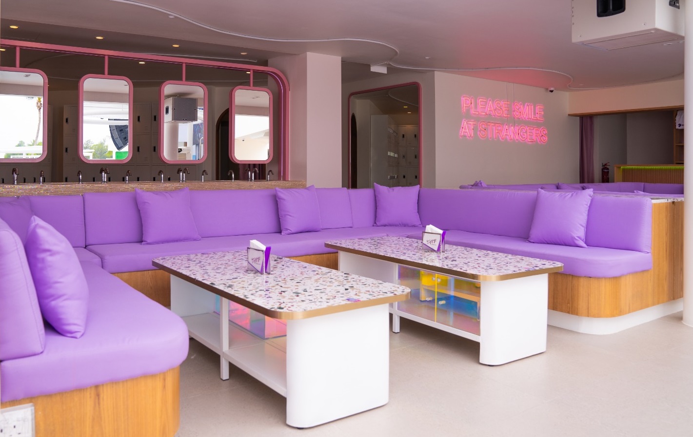 Tipsy Unicorn | VIP Private Lounge